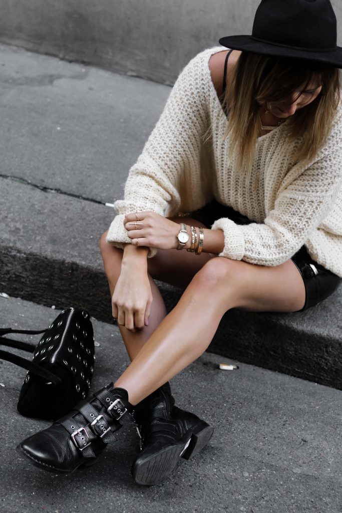 VINYLE & LOOSE SWEATER L'instant Flo